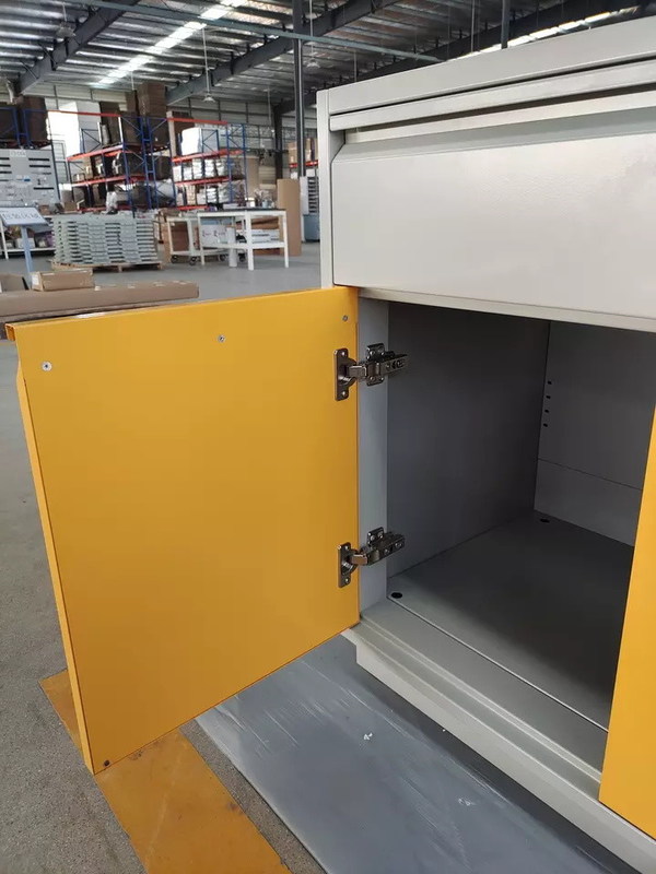 1500mm Laboratory Working Bench Side By Side Doors Two Drawers Chemical ...